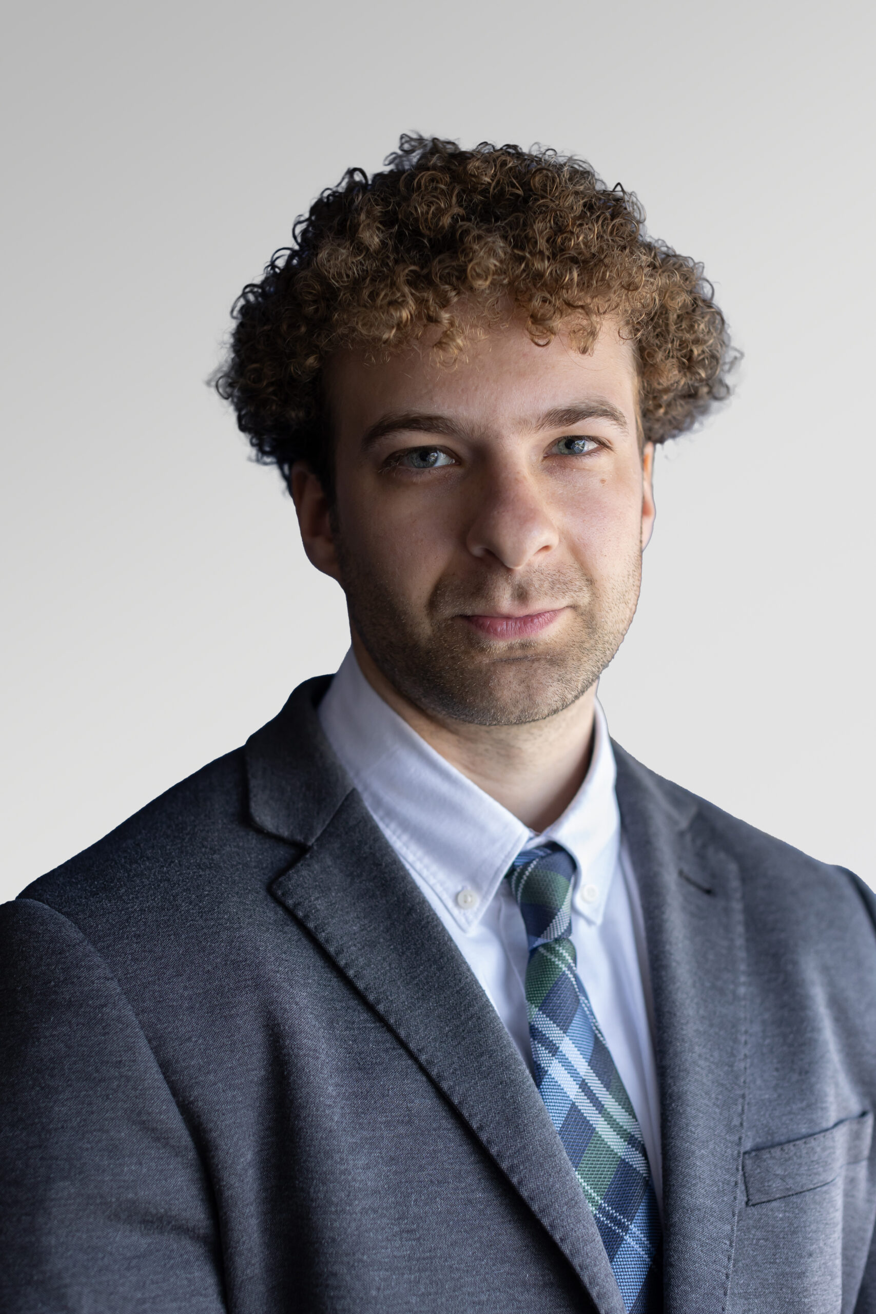 Gabriel | Employment, Real Estate & Municipal Lawyer | Vice & Hunter LLP